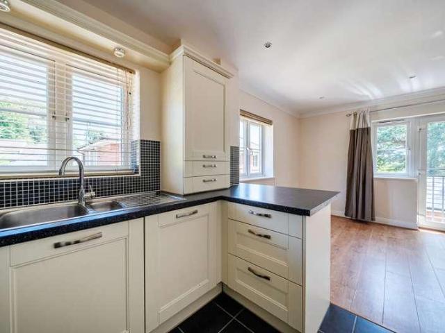 1 bed flat for sale