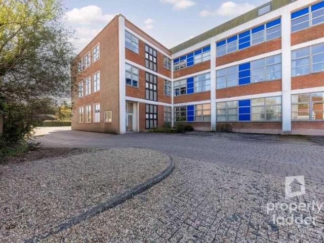 1 bed flat for sale