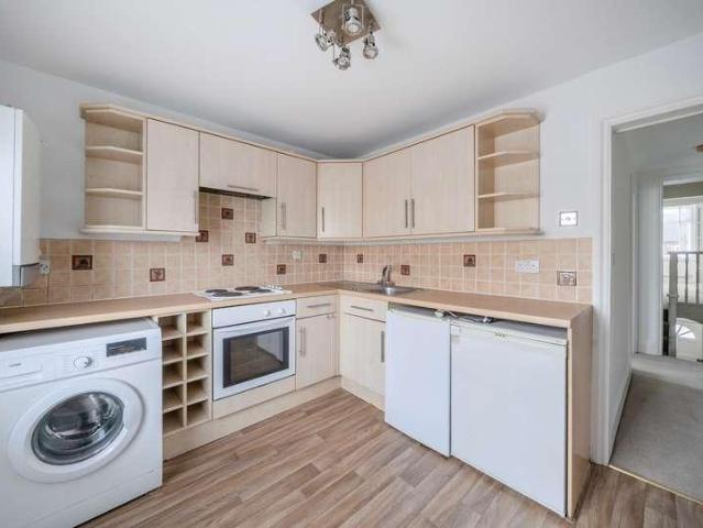 1 bed flat for sale