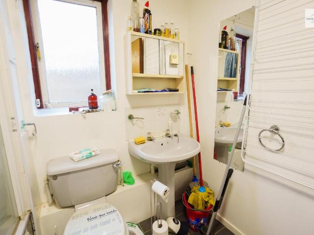 1 bed flat for sale