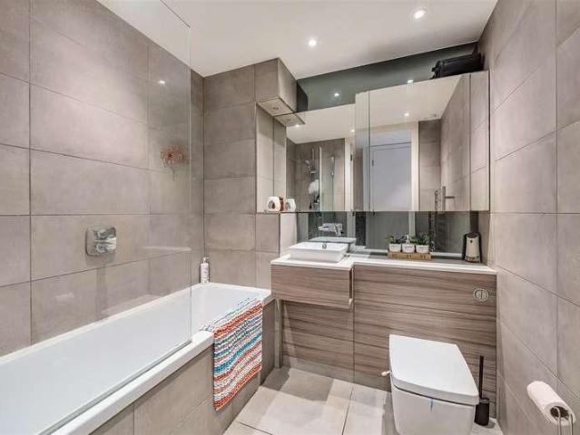 1 bed flat for sale
