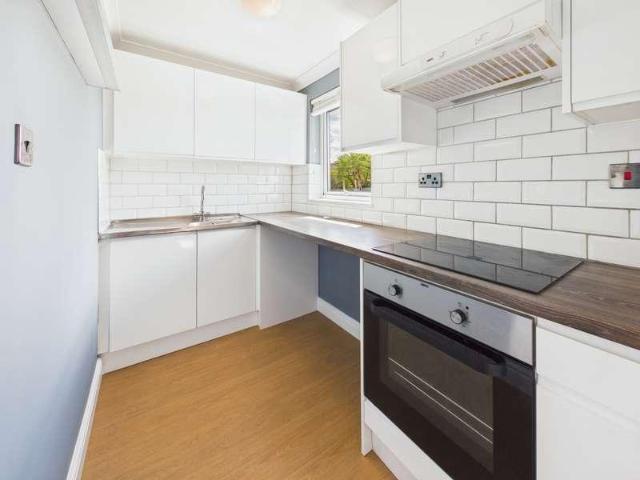 1 bed flat for sale