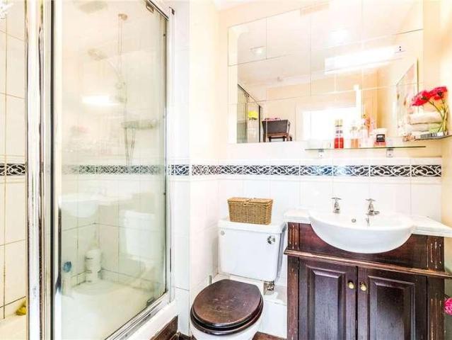 1 bed flat for sale