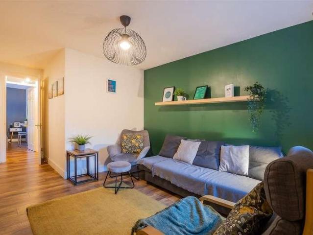 1 bed flat for sale
