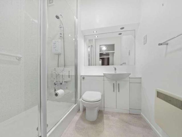 1 bed flat for sale