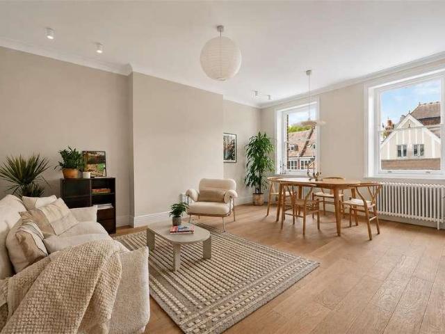 1 bed flat for sale