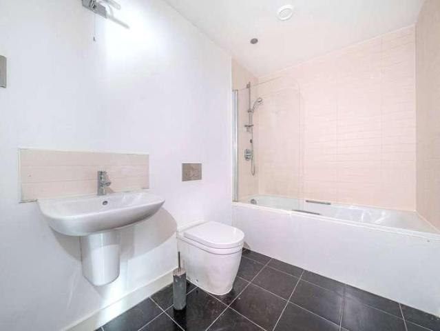1 bed flat for sale
