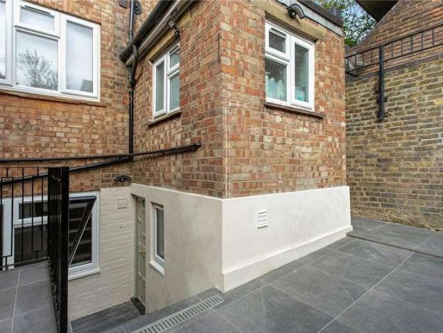 1 bed flat for sale