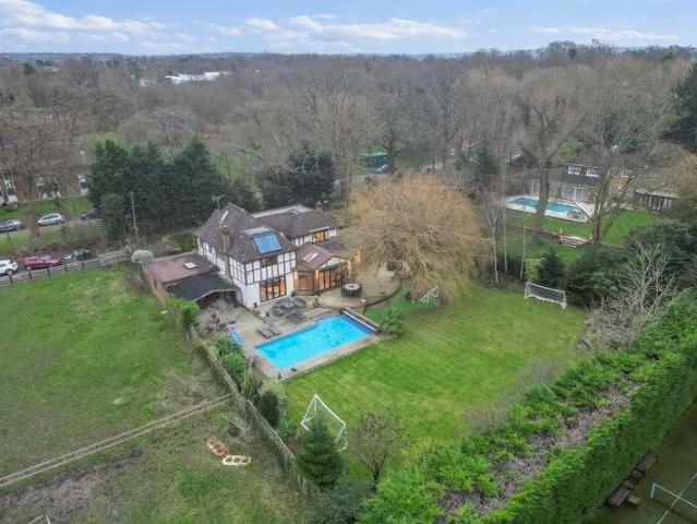1 bed flat for sale