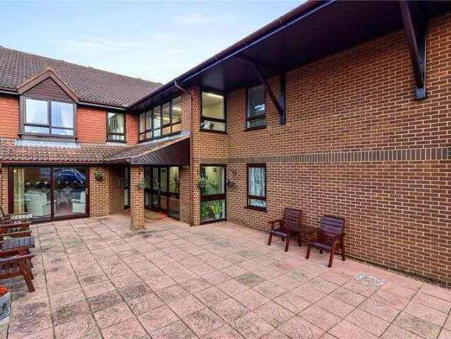 1 bed flat for sale