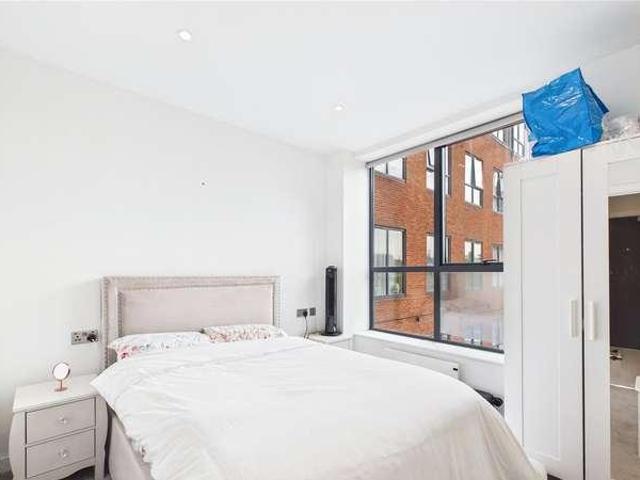 1 bed flat for sale