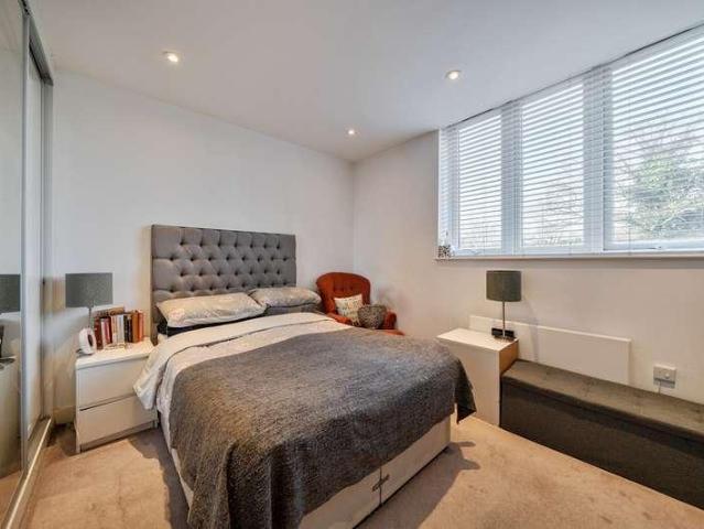1 bed flat for sale