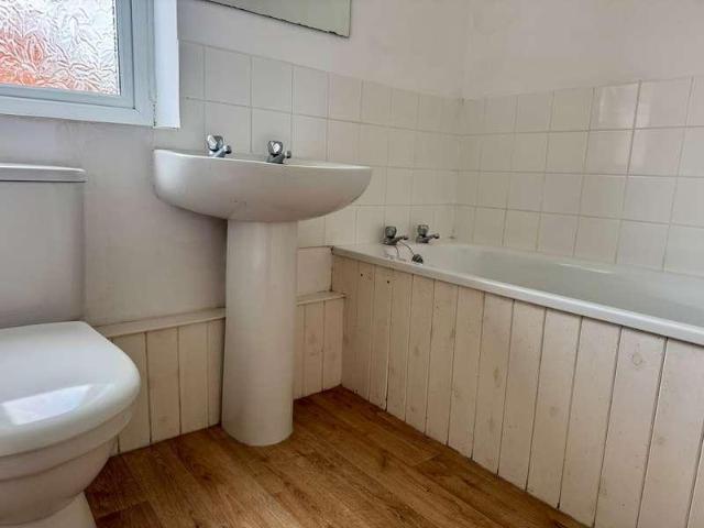 1 bed flat for sale