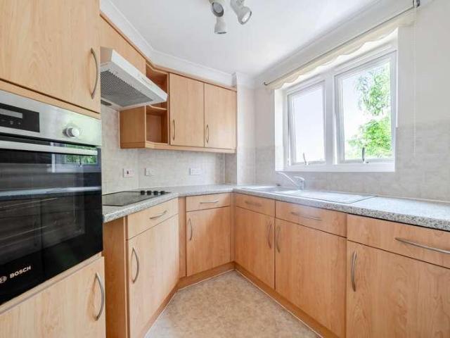 1 bed flat for sale
