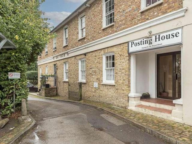 1 bed flat for sale
