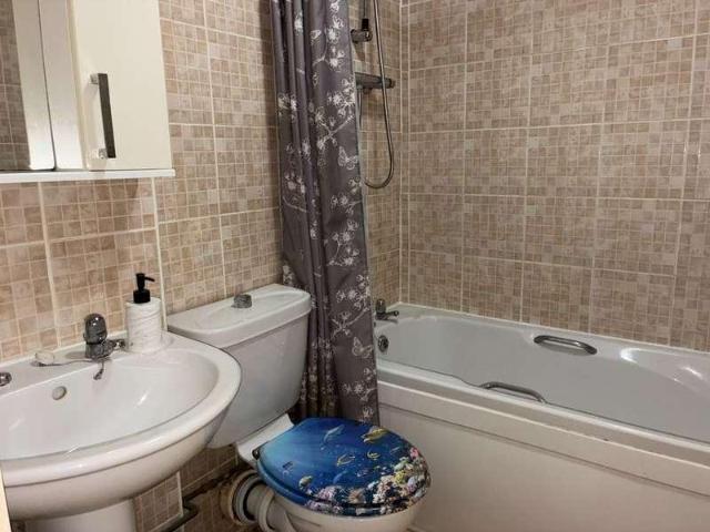 1 bed flat for sale