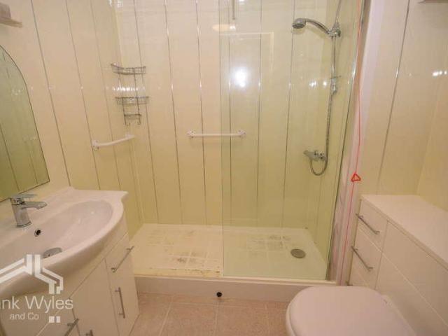 1 bed flat for sale