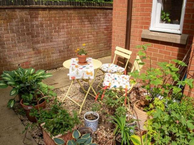 1 bed flat for sale