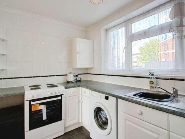 1 bed flat for sale