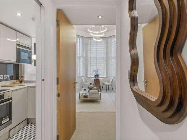 1 bed flat for sale