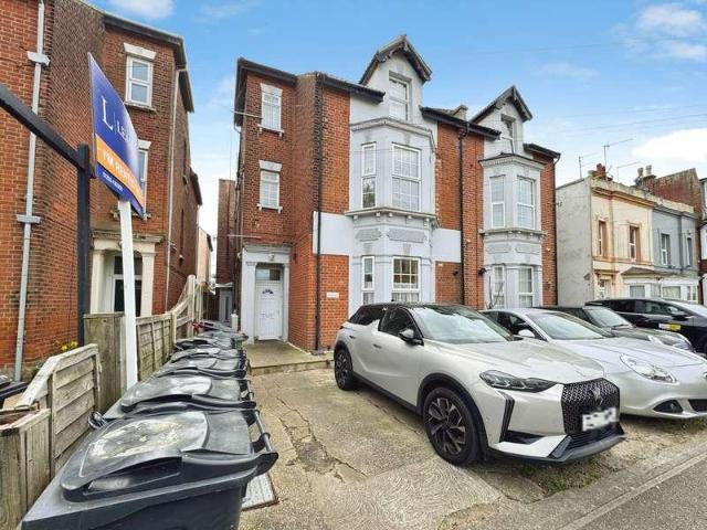 1 bed flat for sale