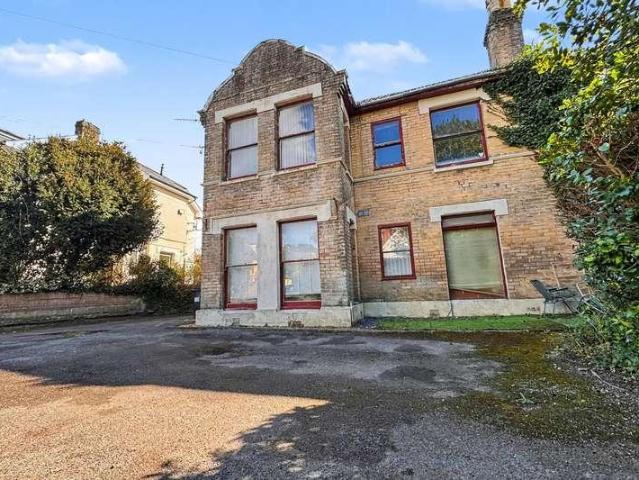 1 bed flat for sale