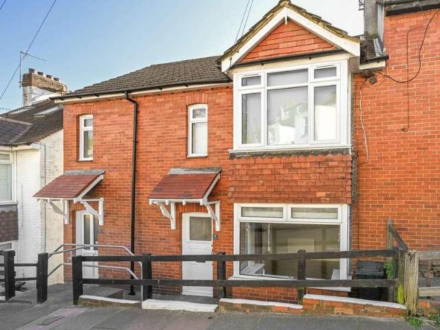 1 bed flat for sale