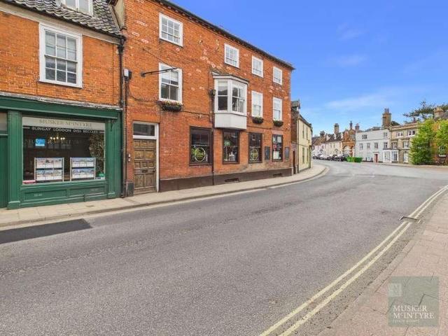 1 bed flat for sale