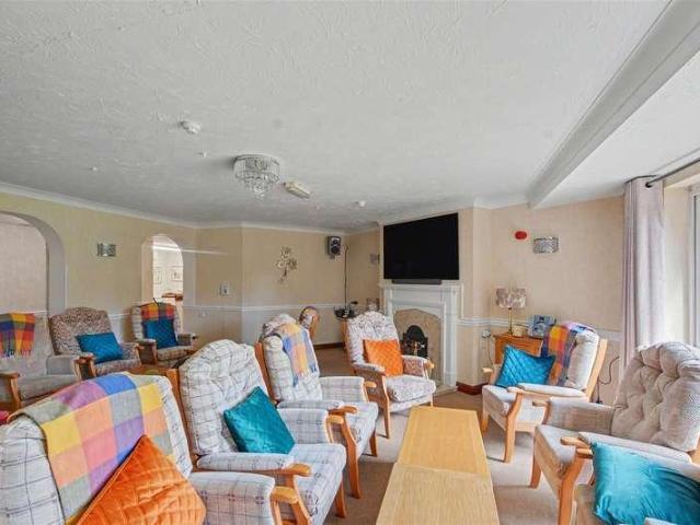 1 bed flat for sale