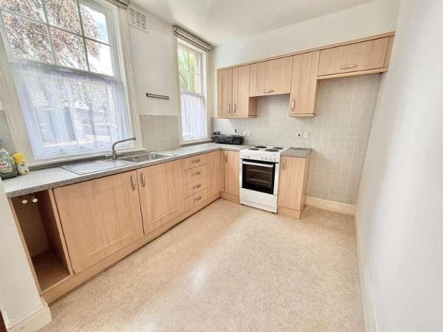 1 bed flat for sale