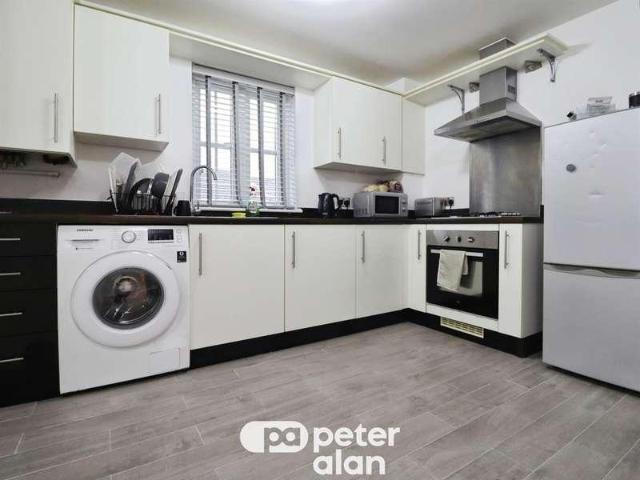 1 bed flat for sale