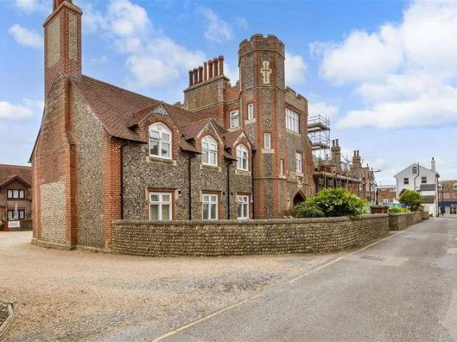 1 bed flat for sale