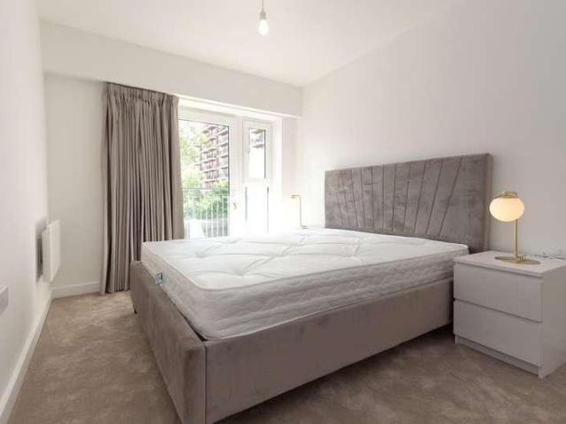 1 bed flat for sale