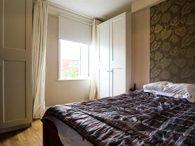 1 bed flat for sale