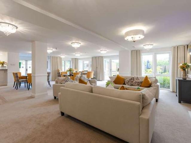 1 bed flat for sale