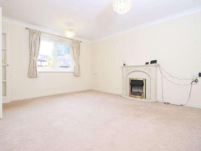 1 bed flat for sale