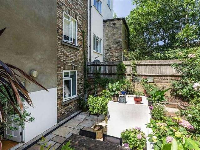 1 bed flat for sale