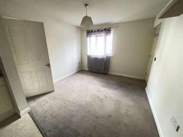 1 bed flat for sale