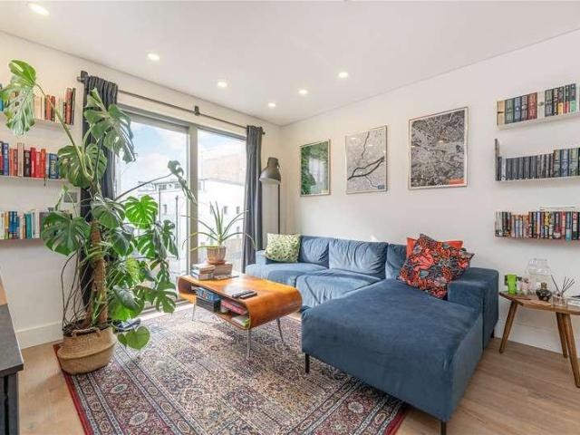 1 bed flat for sale