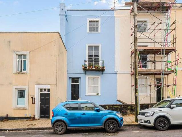 1 bed flat for sale