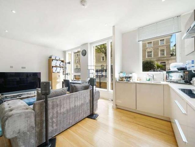 1 bed flat for sale