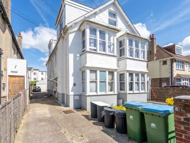 1 bed flat for sale