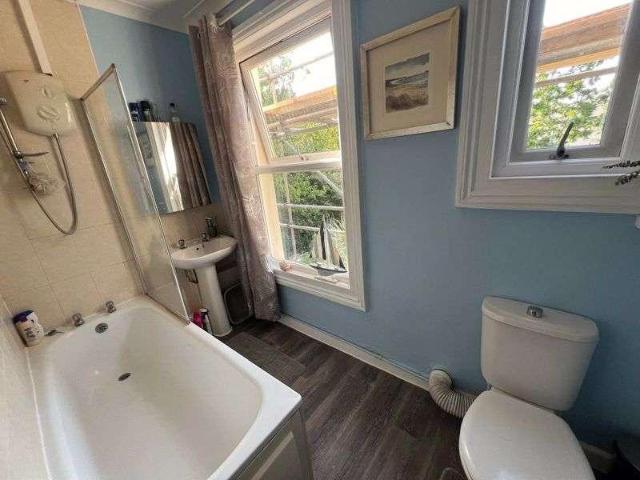 1 bed flat for sale