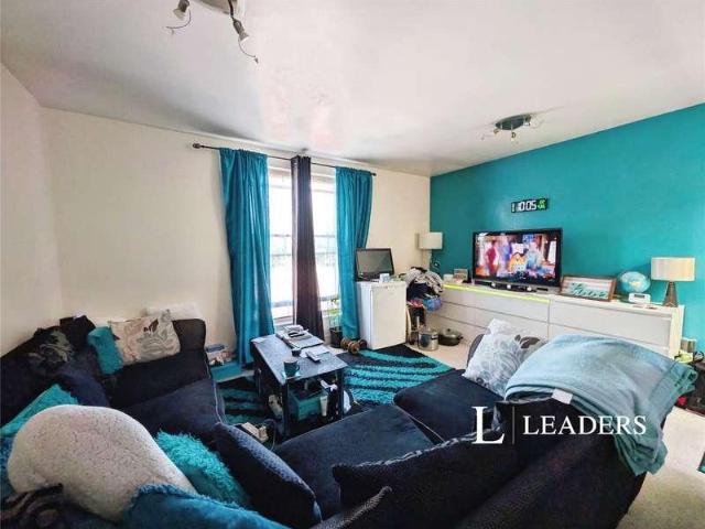 1 bed flat for sale