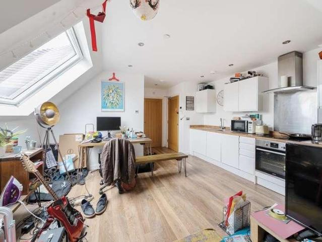 1 bed flat for sale