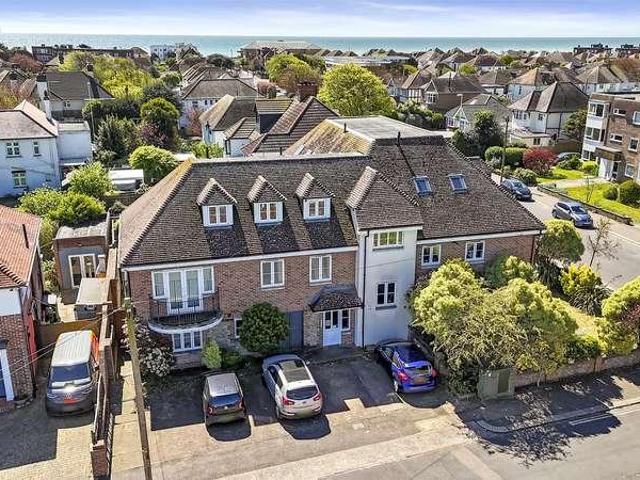1 bed flat for sale