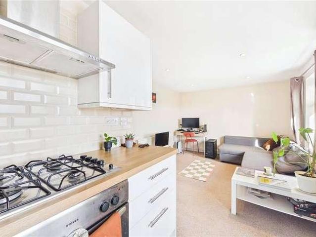 1 bed flat for sale