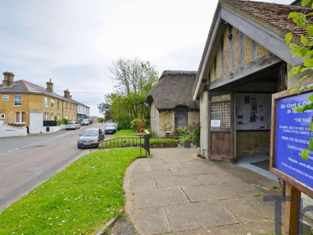 1 bed flat for sale