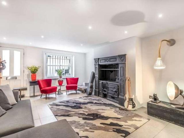 1 bed flat for sale