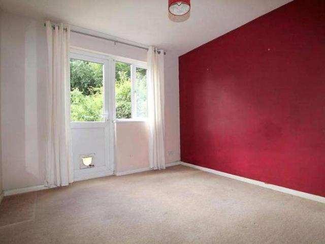 1 bed flat for sale